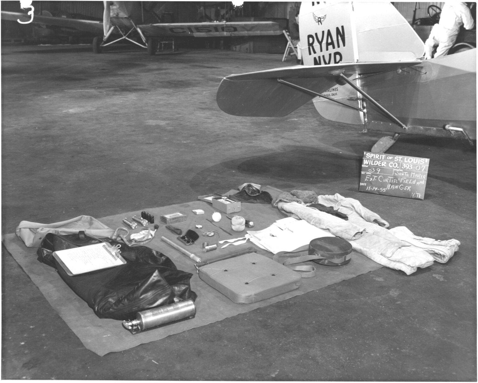 The first timepieces to fly from New York to Paris - Flight Birds